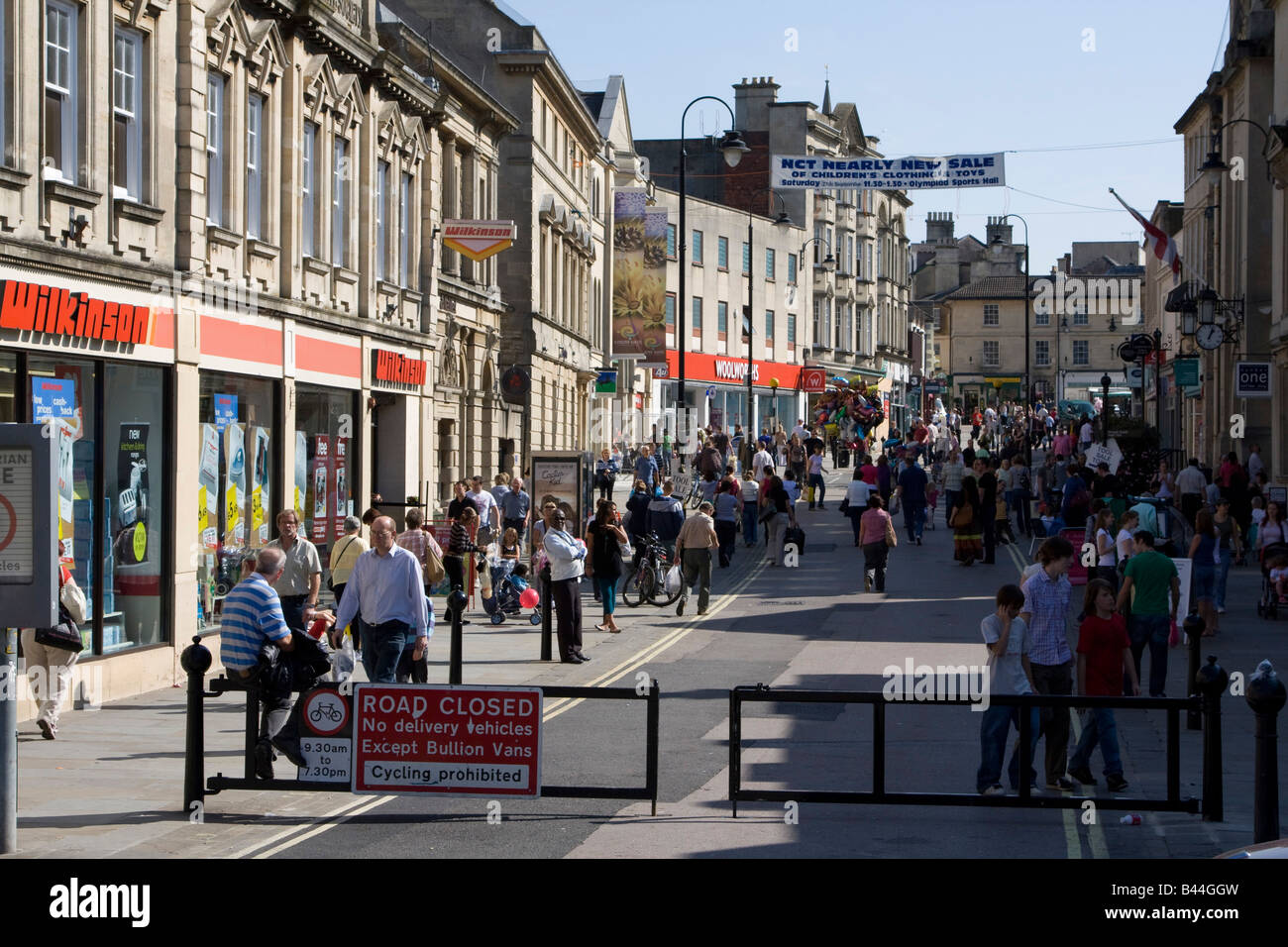 Chippenham town centre wiltshire england uk gb Stock Photo - Alamy