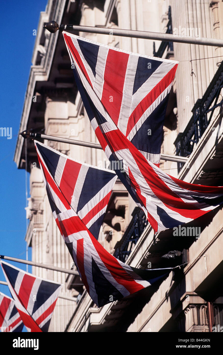 Flags in london hi-res stock photography and images - Alamy