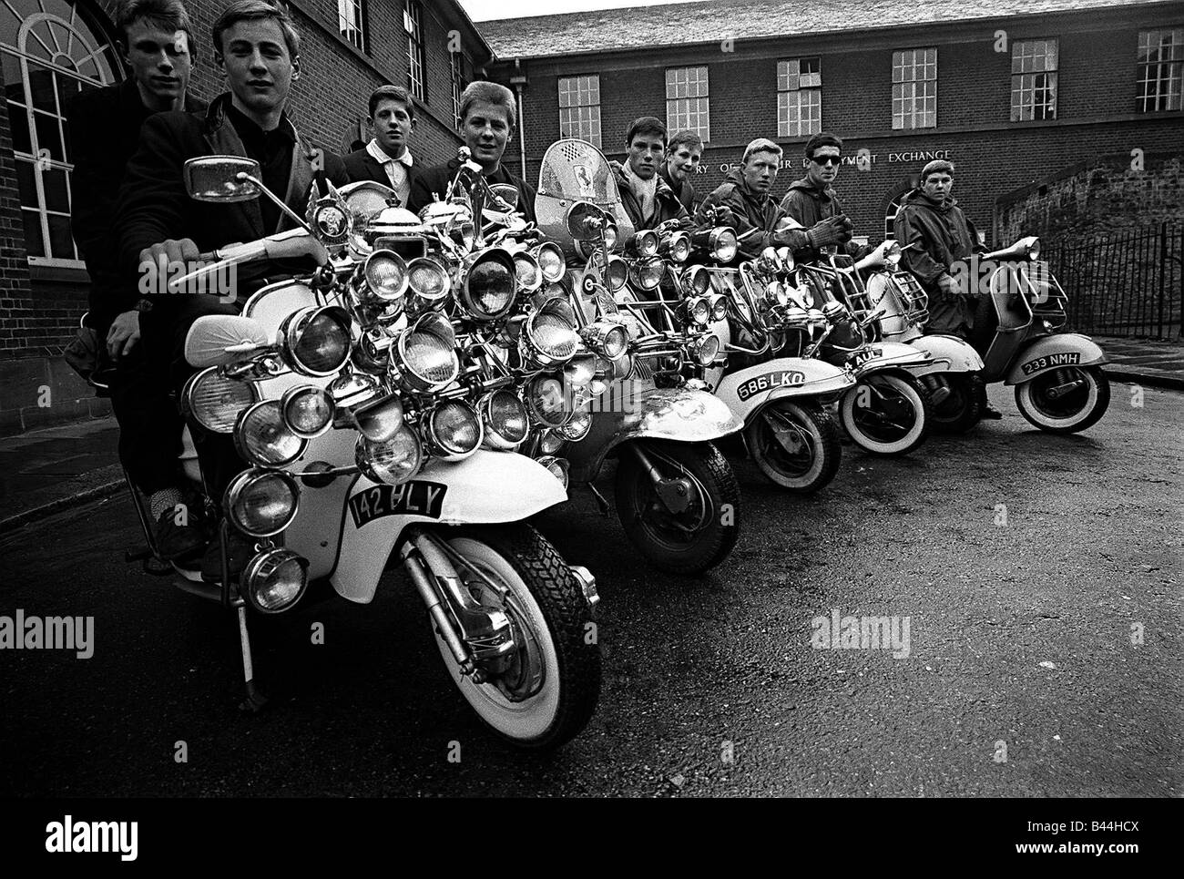 Mods mopeds hi-res stock photography and images - Alamy