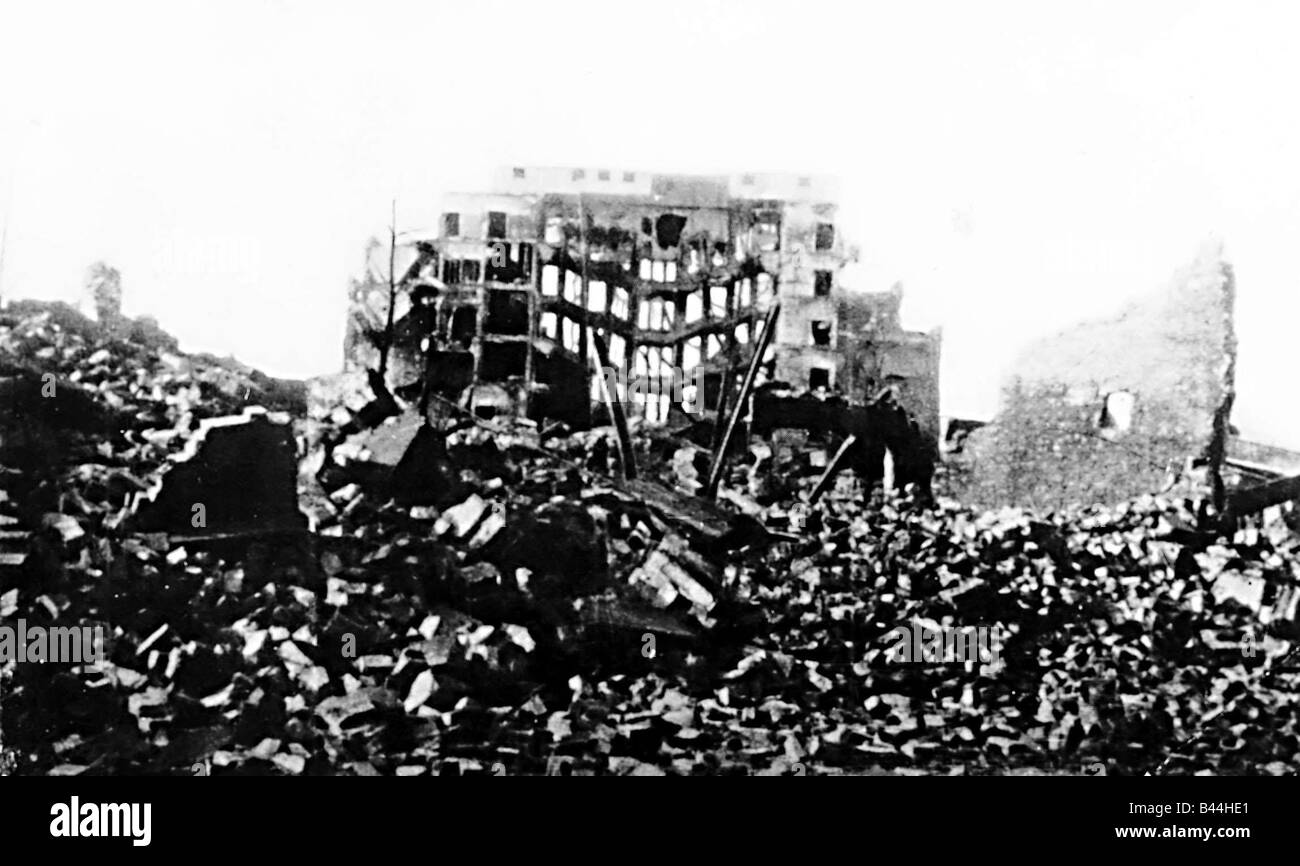 The shell of a bombed building in Hamburg Germany during WW2 1943 Stock ...