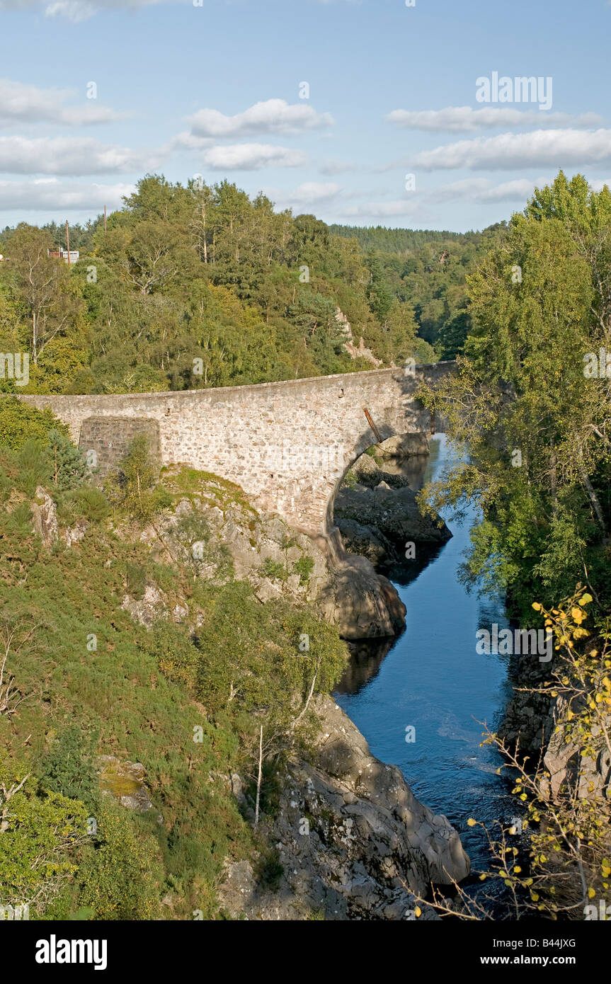 The narrow road bridge over the River Findhorn at Dulsie near Nairn ...