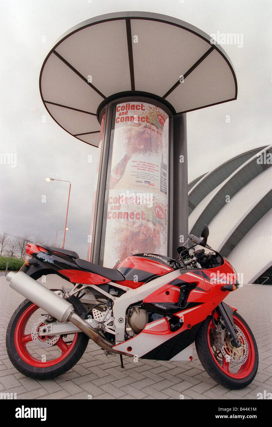 Kawasaki ninja hi-res stock photography and images - Alamy