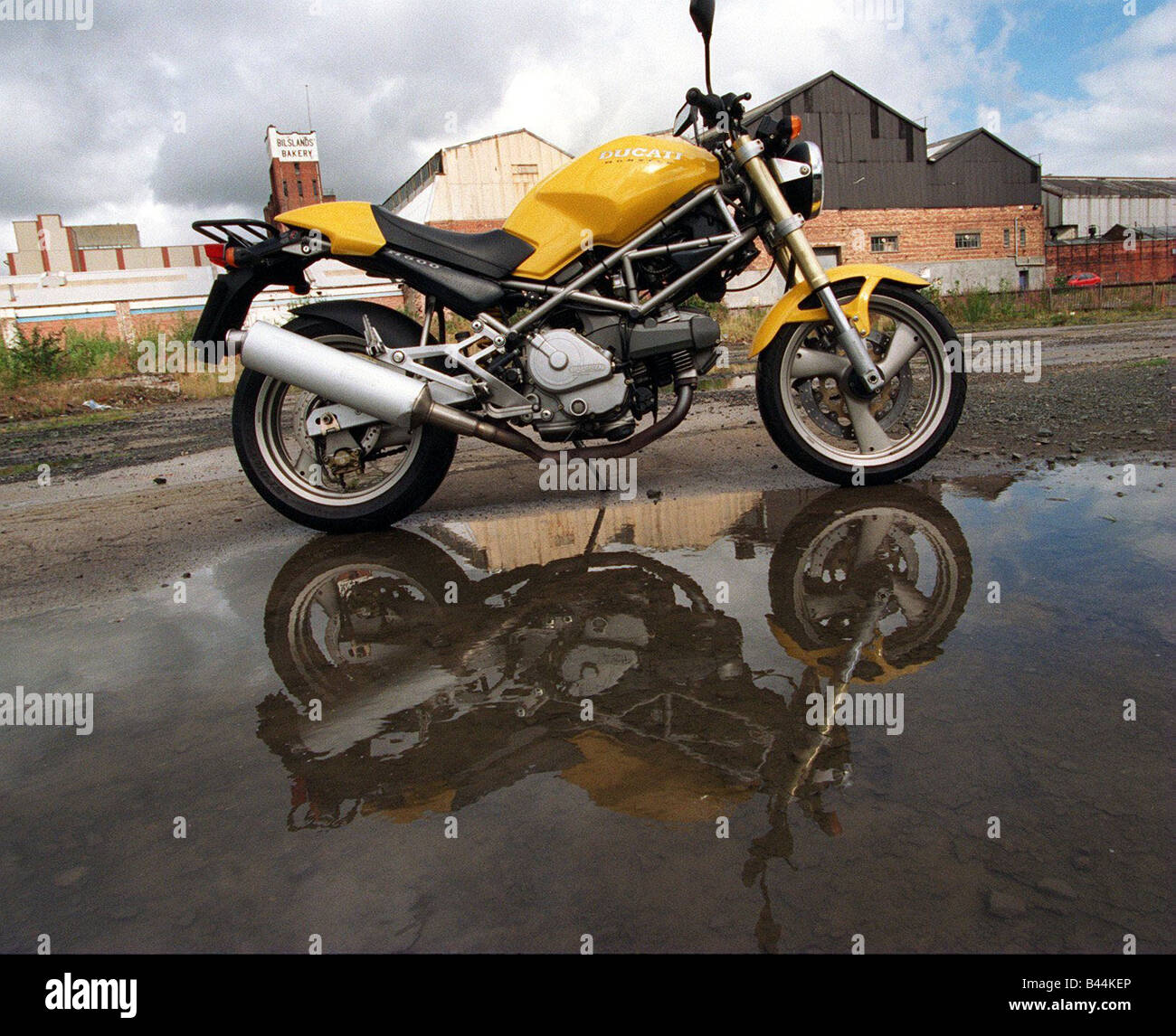 Ducati M600 motorbike September 1997 Stock Photo - Alamy