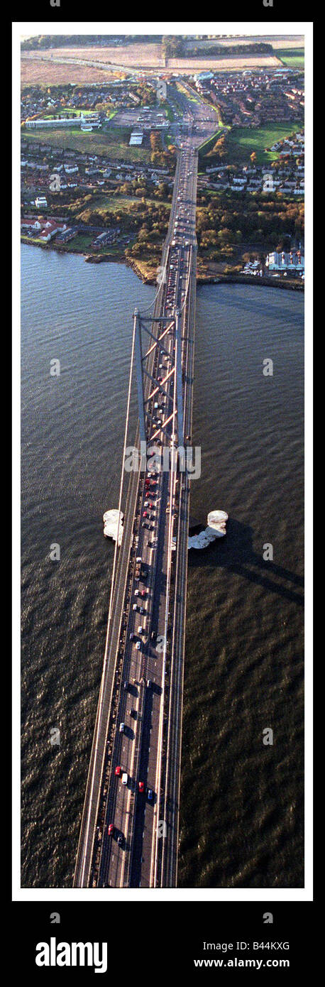 Aerial view of Forth Road bridge Edinburgh November 1998 Stock Photo ...