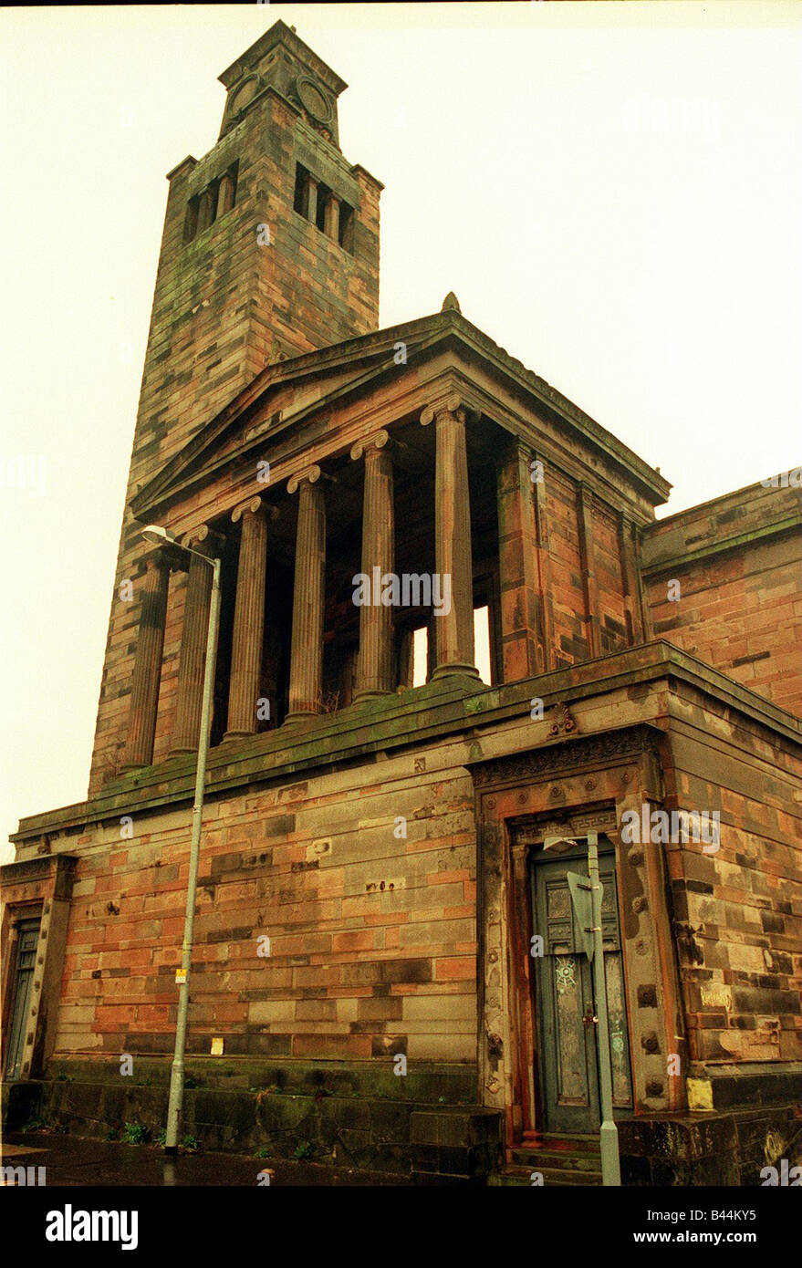 Building gorbals glasgow hi-res stock photography and images - Alamy