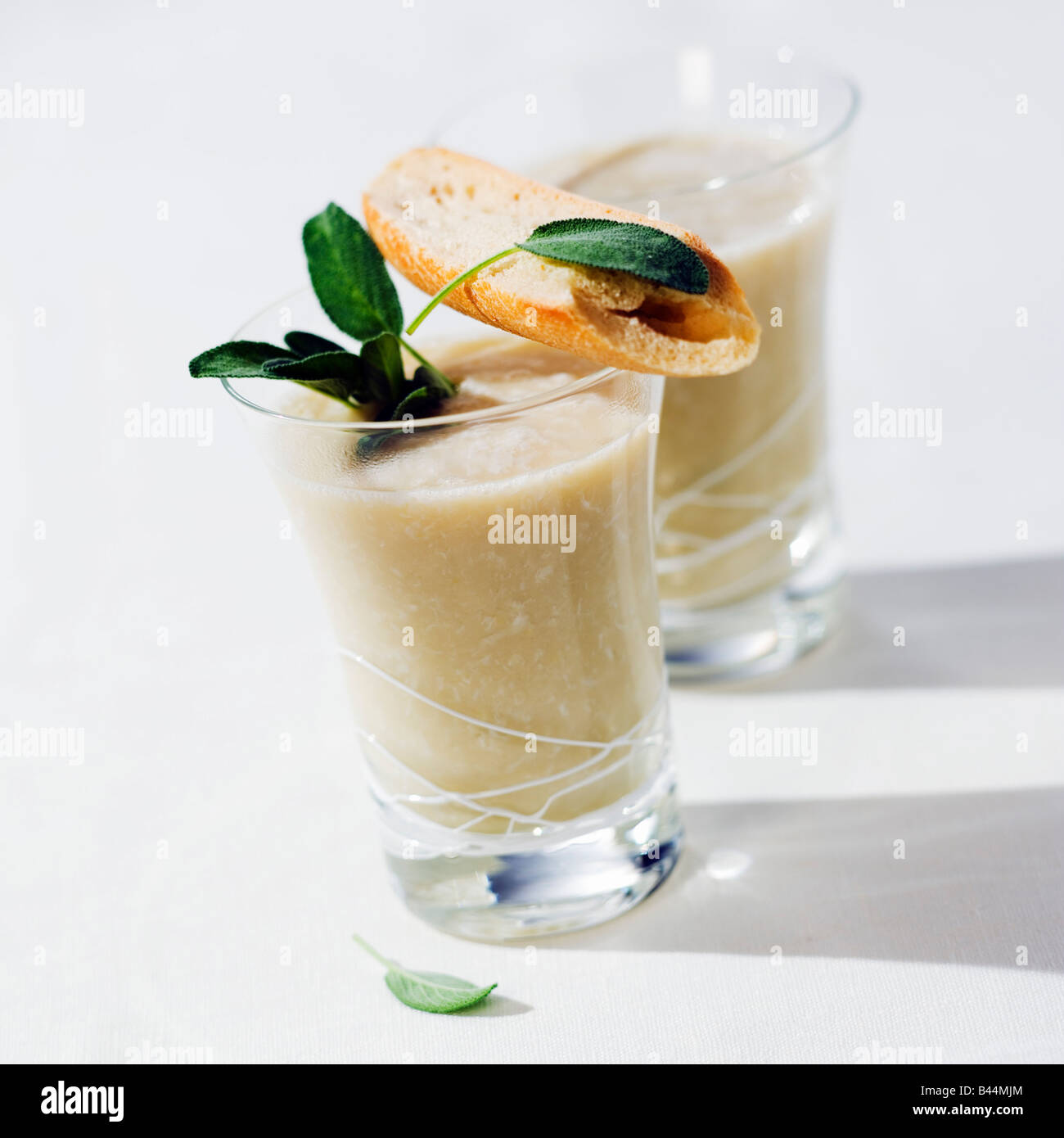 Tourin hi-res stock photography and images - Alamy