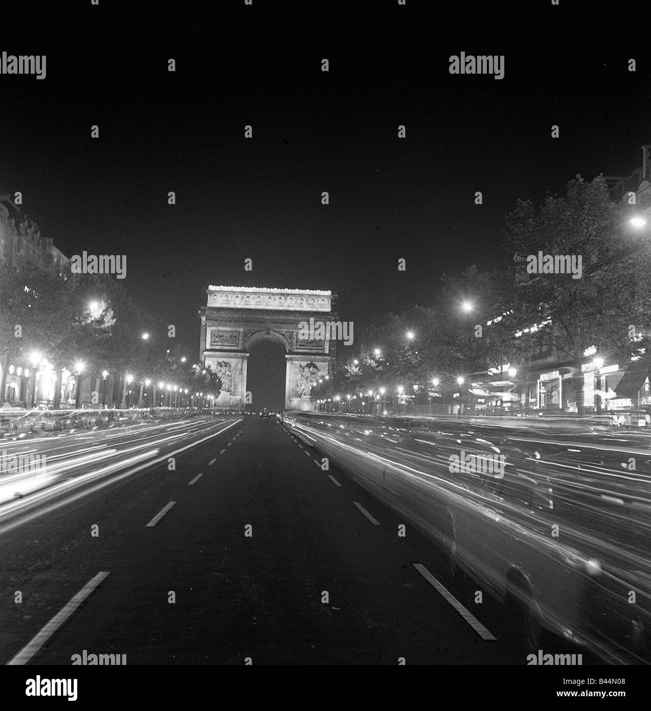 1965 paris hi-res stock photography and images - Alamy