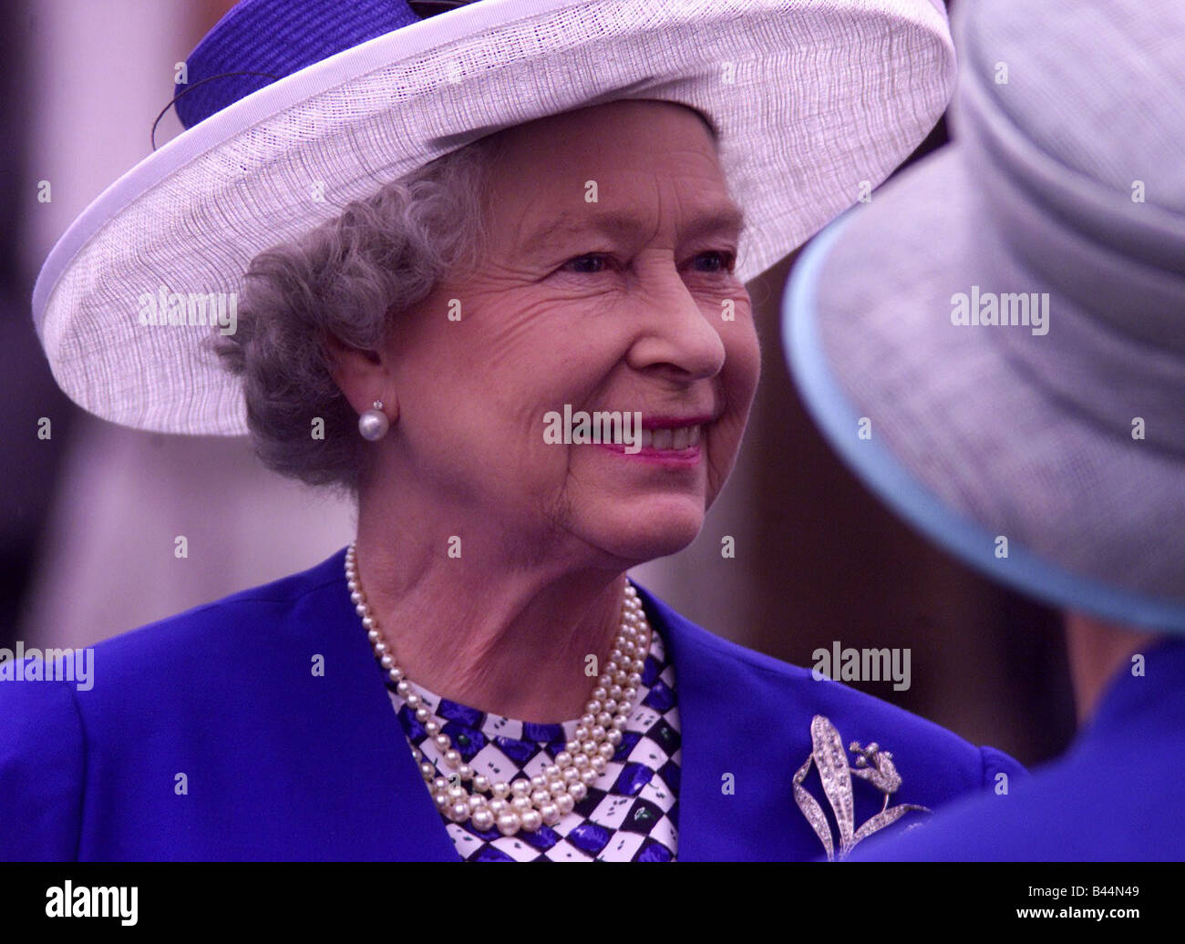 Golden Jubilee Visit To Northern Ireland May 2002 The Queen talking to ...