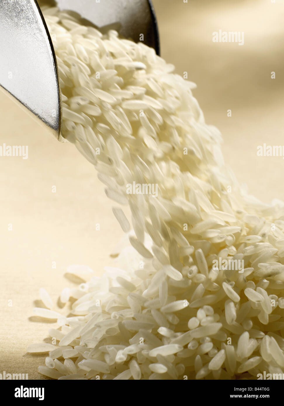 White long grain rice Stock Photo - Alamy