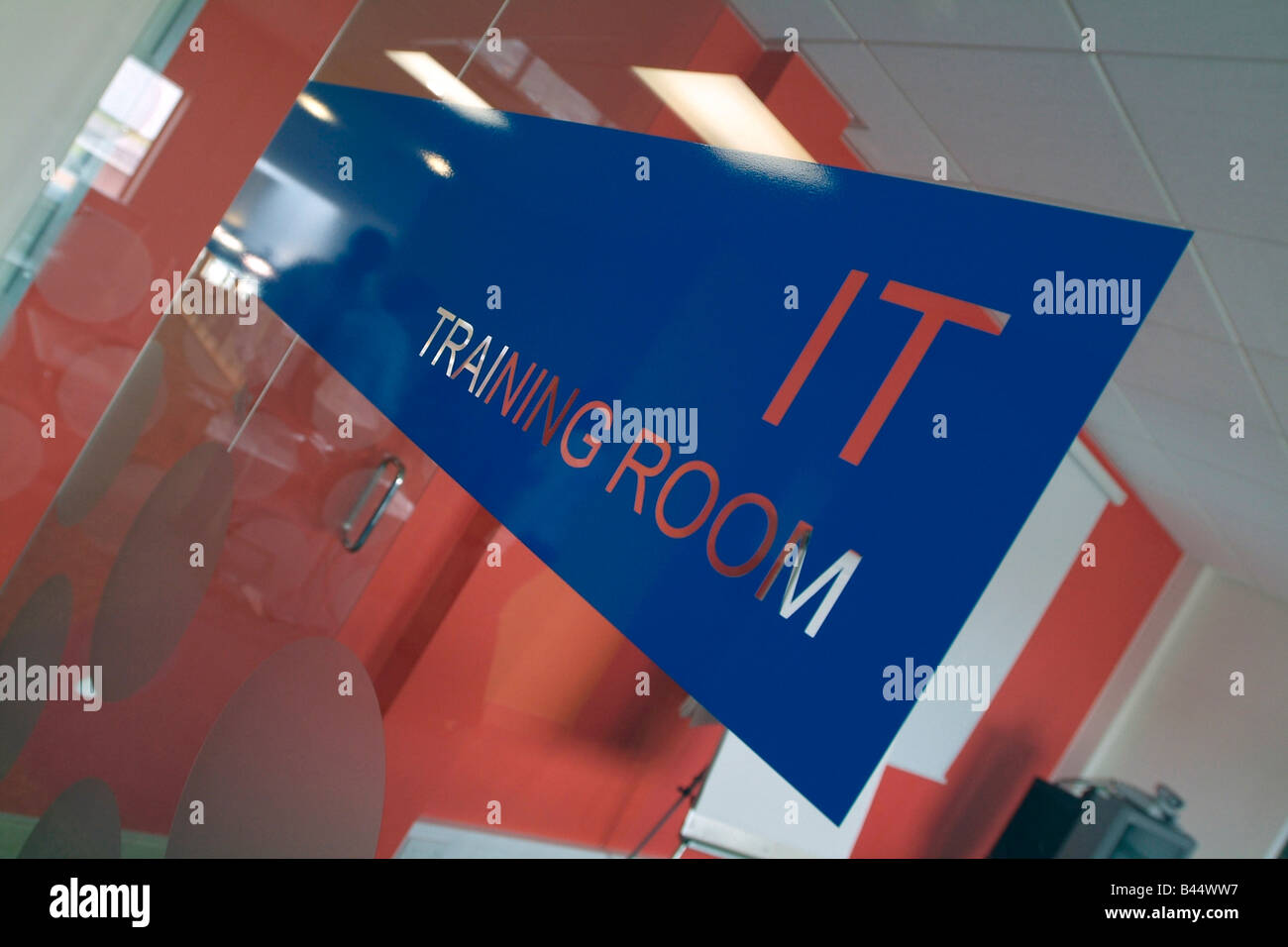 IT Training Room sign on a glass office wall Stock Photo - Alamy