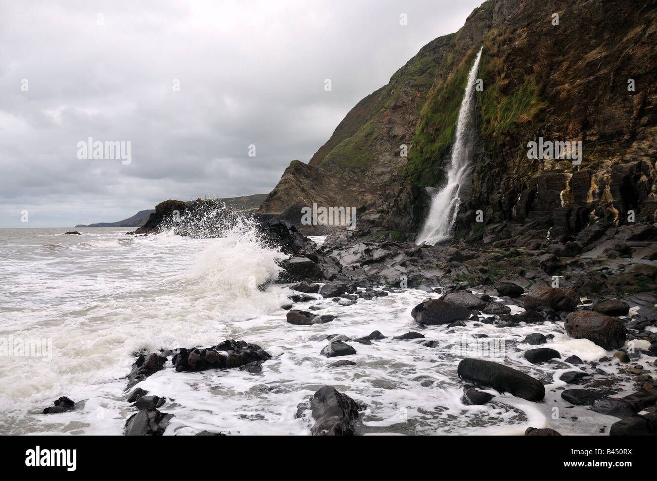 Tresaith hi-res stock photography and images - Alamy