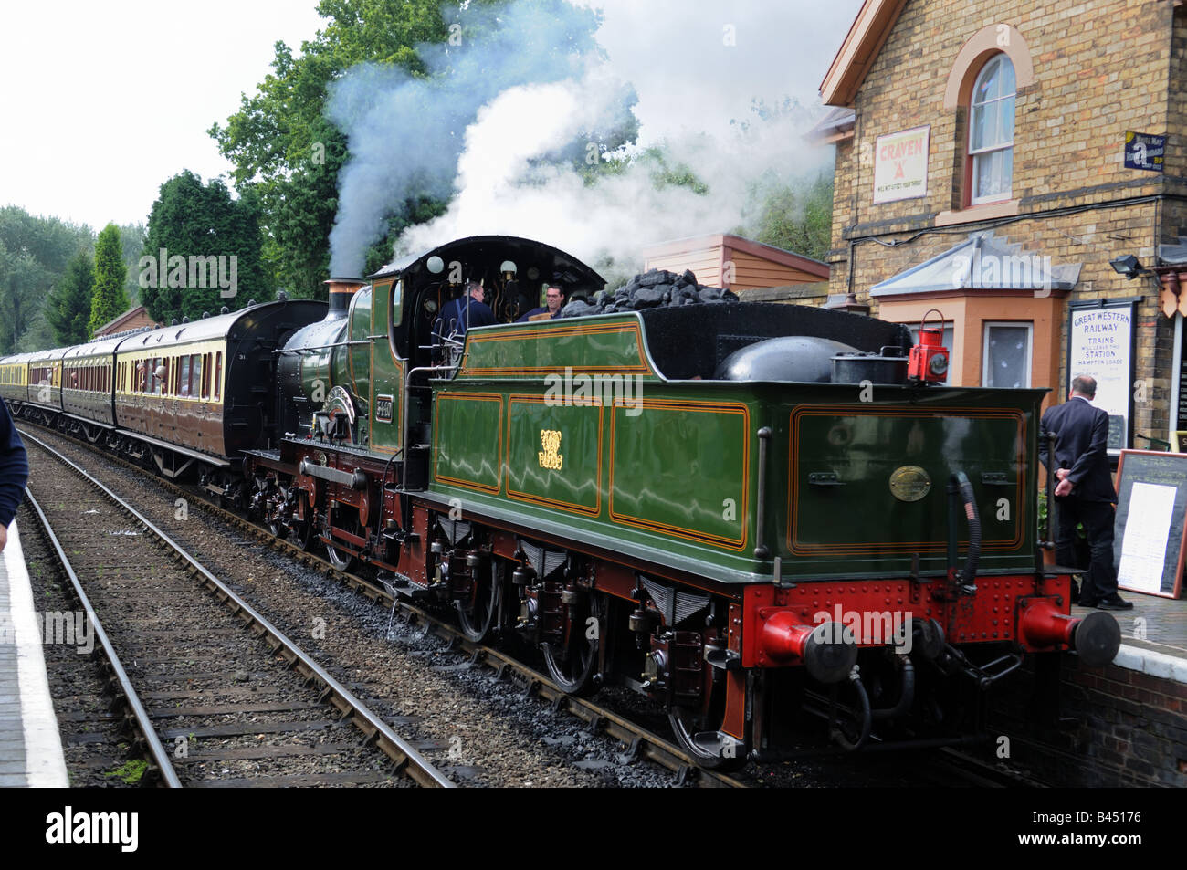Steam engine at Hampton Loade station on the Severn Valley Railway ...