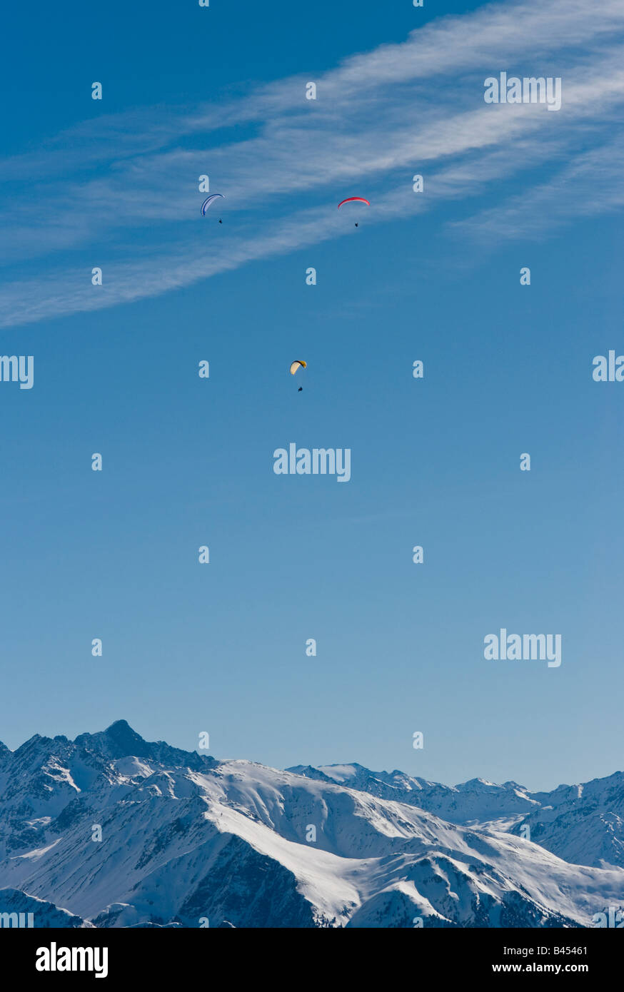 Hang gliders above the Alps in Austria Stock Photo - Alamy