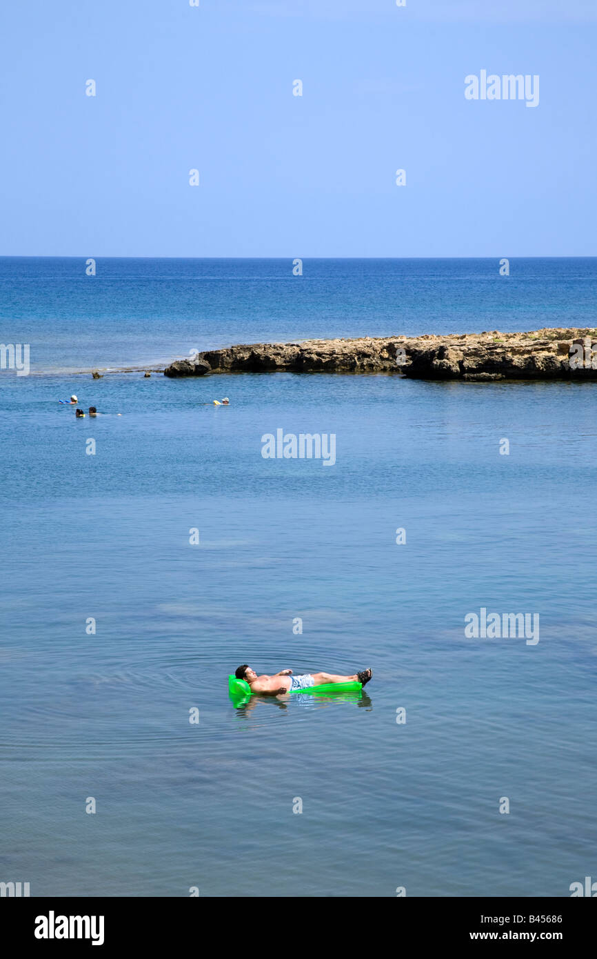 Lilo beach hi-res stock photography and images - Alamy