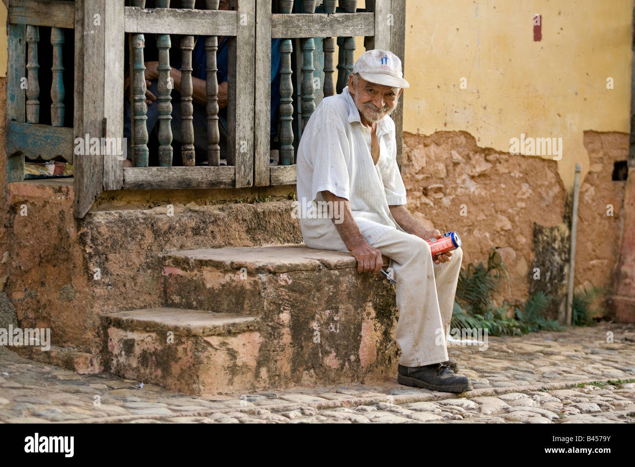 Portrait of old Cuban man. Trinidad. Cuba Stock Photo - Alamy