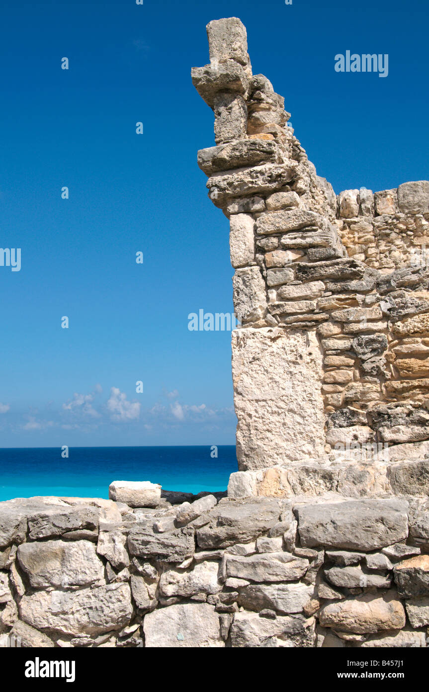 Ruins of Scorpion Temple in Cancun, Mexico Stock Photo - Alamy