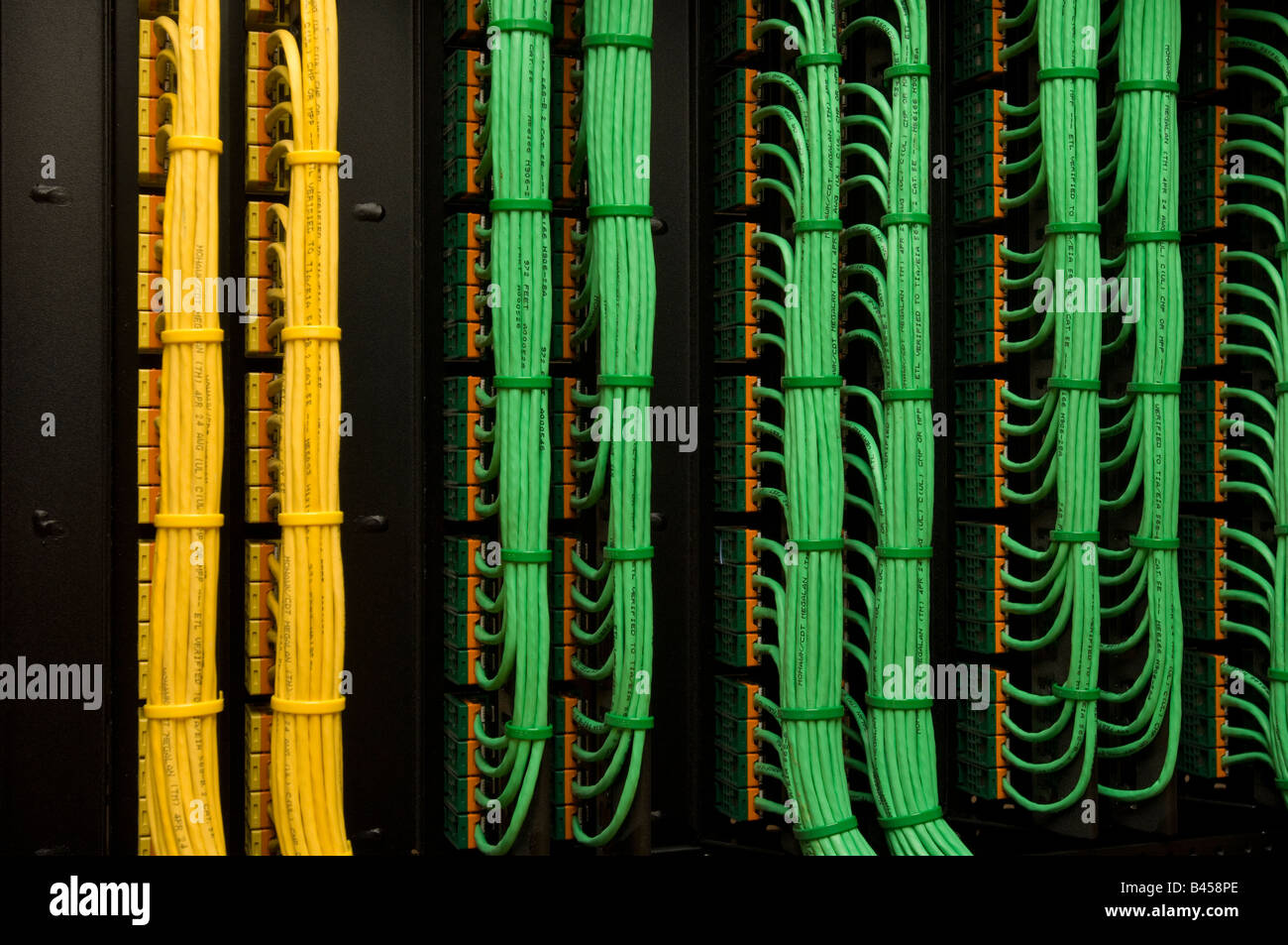 Electronic data processing center hi-res stock photography and images ...