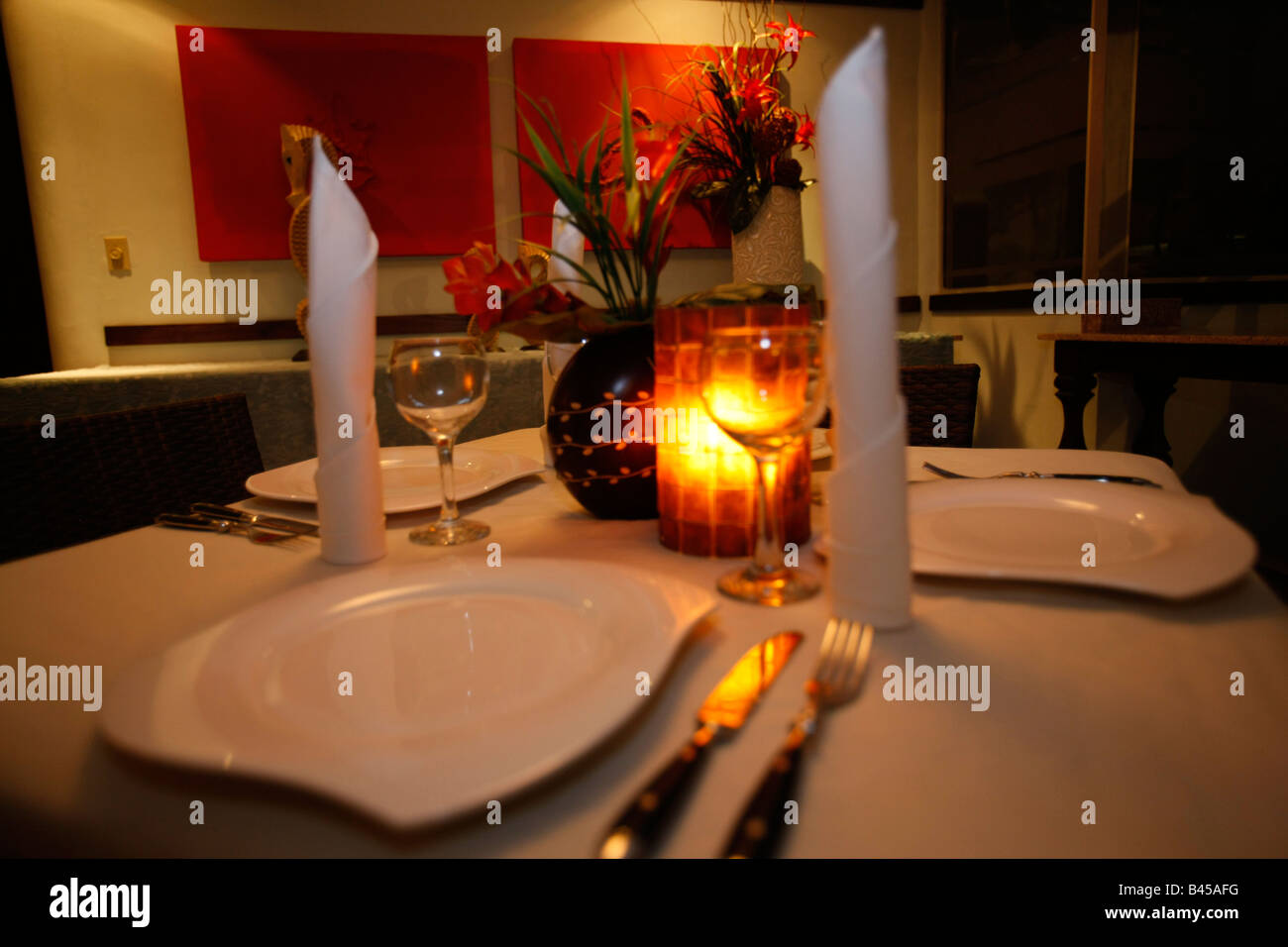 Fine dine restaurant hi-res stock photography and images - Alamy