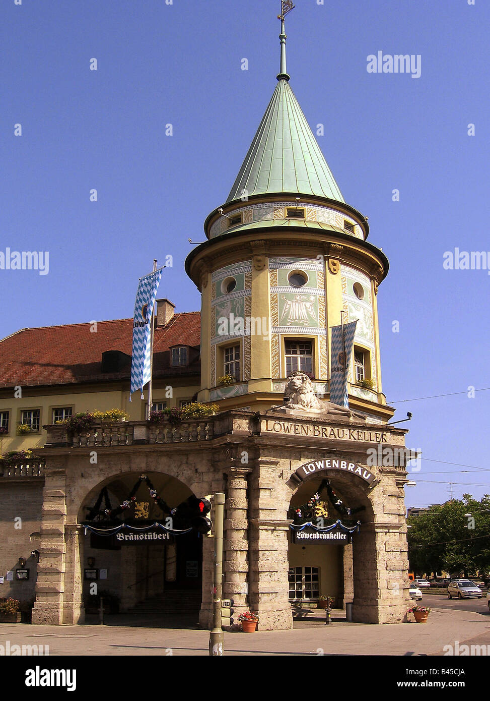 Loewenbraeukeller hi-res stock photography and images - Alamy