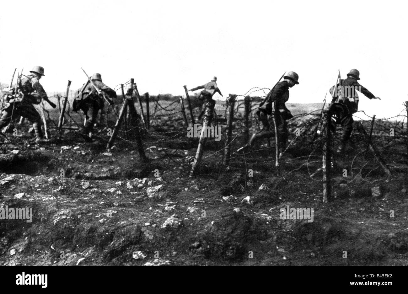 events, First World War / WWI, Western Front, German raiding patrol ...