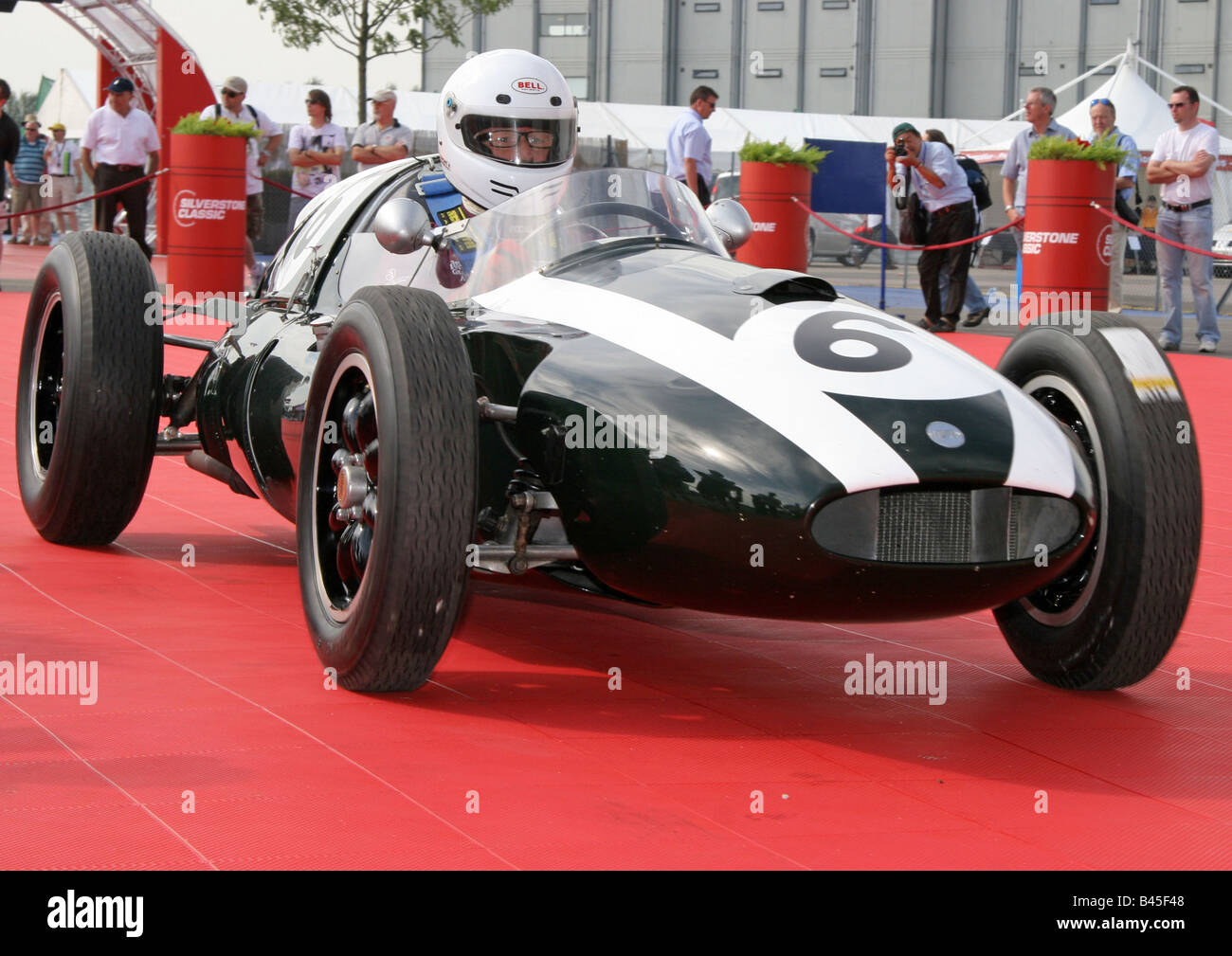 racing car waiting at the grid Stock Photo - Alamy