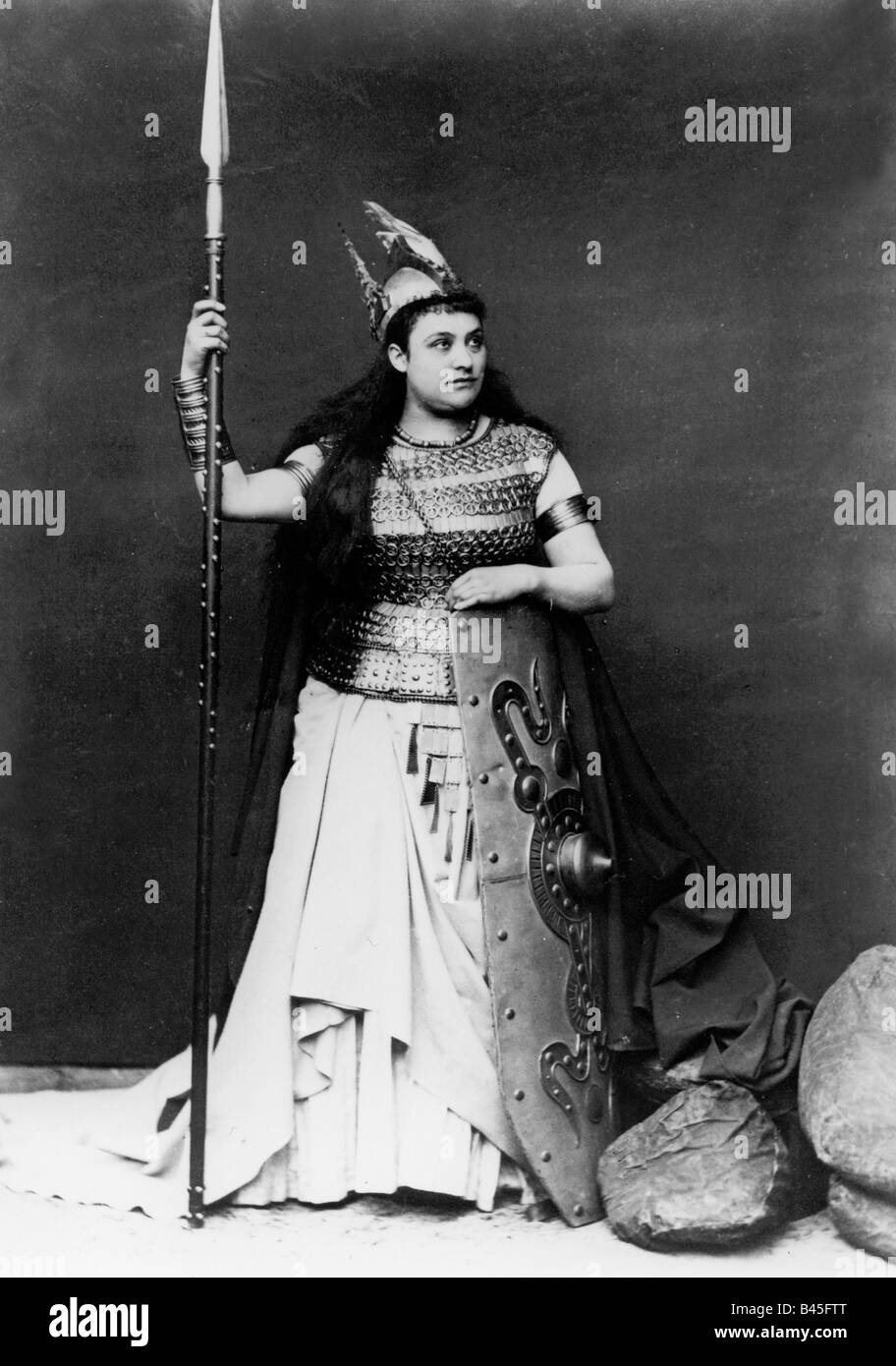Brunhilde wagner hi-res stock photography and images - Alamy