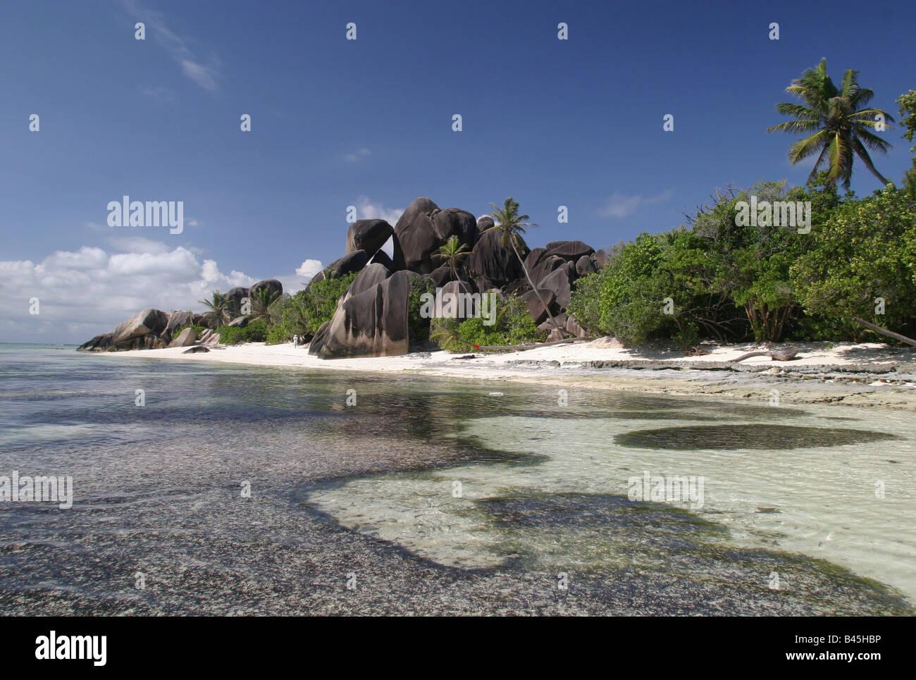 geography / travel, Seychelles, island La Digue, coastsides, beach Anse ...
