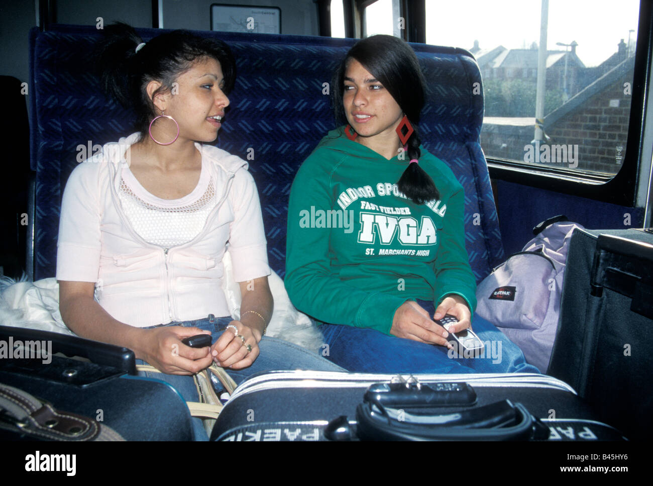 School girls travelling train hi-res stock photography and images - Alamy
