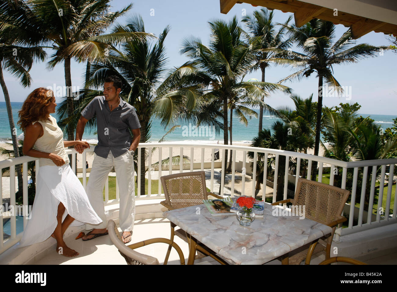 Balcony and beach hi-res stock photography and images - Alamy