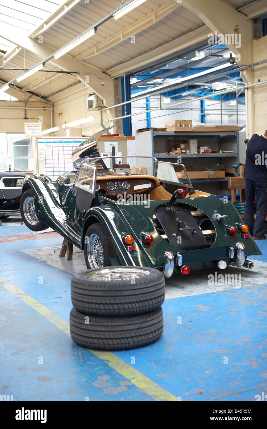Transport morgan car factory hi-res stock photography and images - Alamy