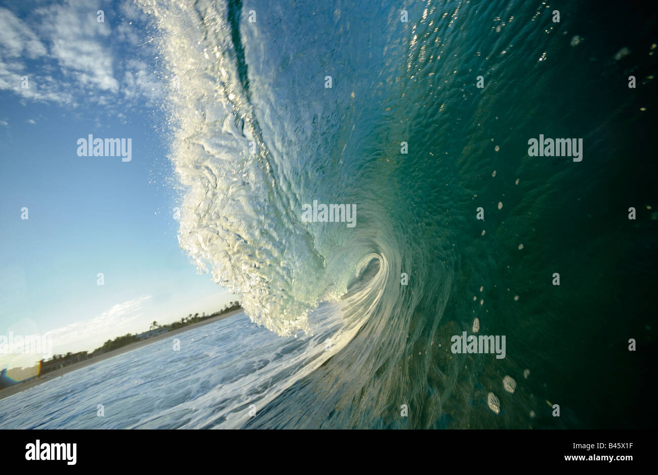 Surf tube wave hi-res stock photography and images - Alamy