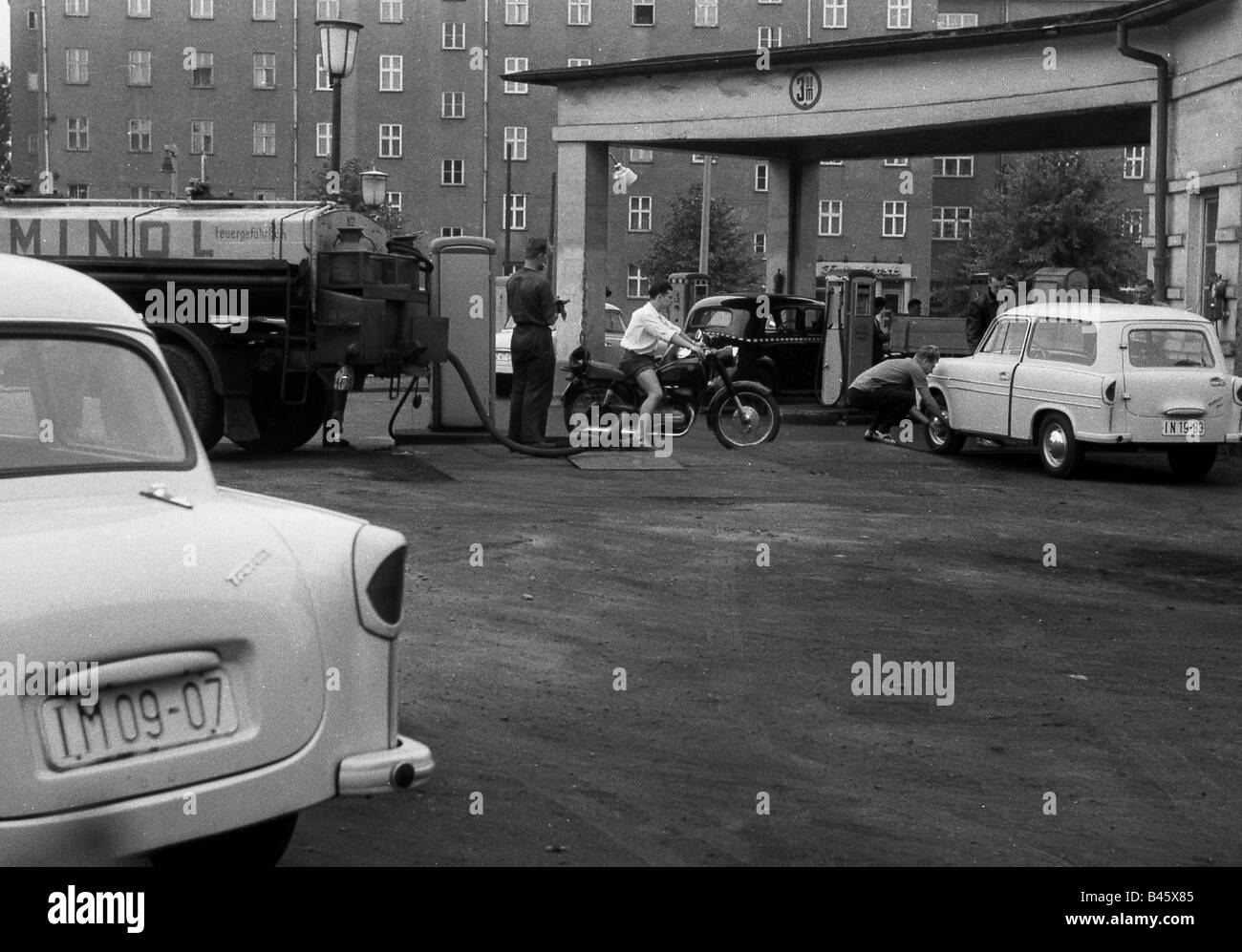 Trabant trabi berlin Black and White Stock Photos & Images - Alamy