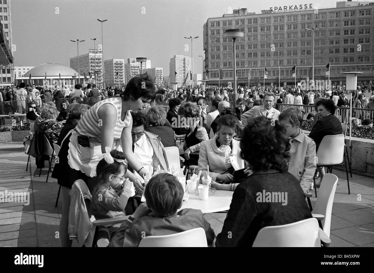 Alexanderplatz cafe berlin Black and White Stock Photos & Images - Alamy