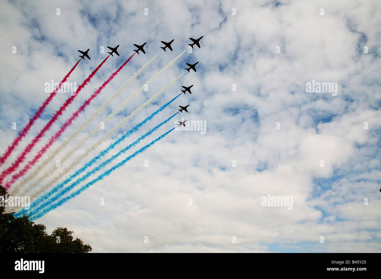 Team fly hi-res stock photography and images - Alamy