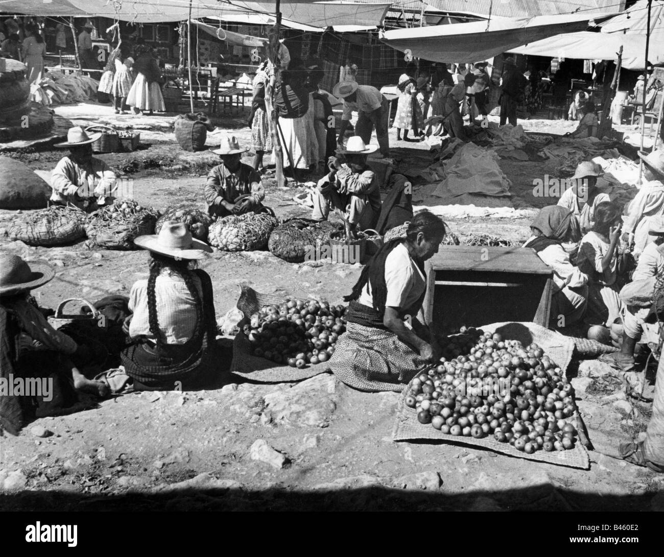 1950s vendor mexico hi-res stock photography and images - Alamy