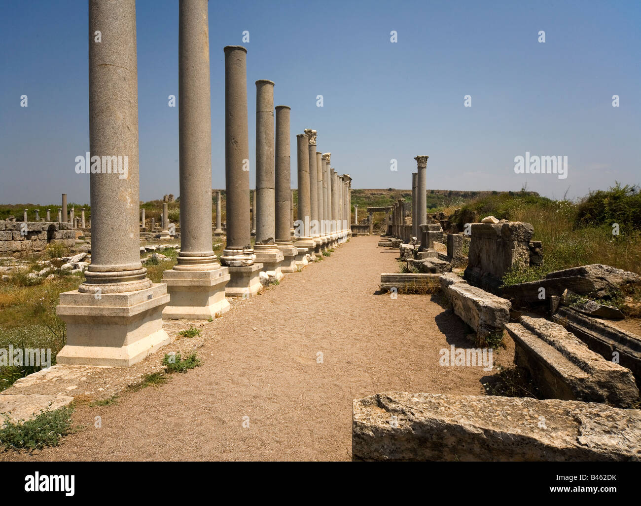 Ancient Perge ruins Turkey Stock Photo - Alamy