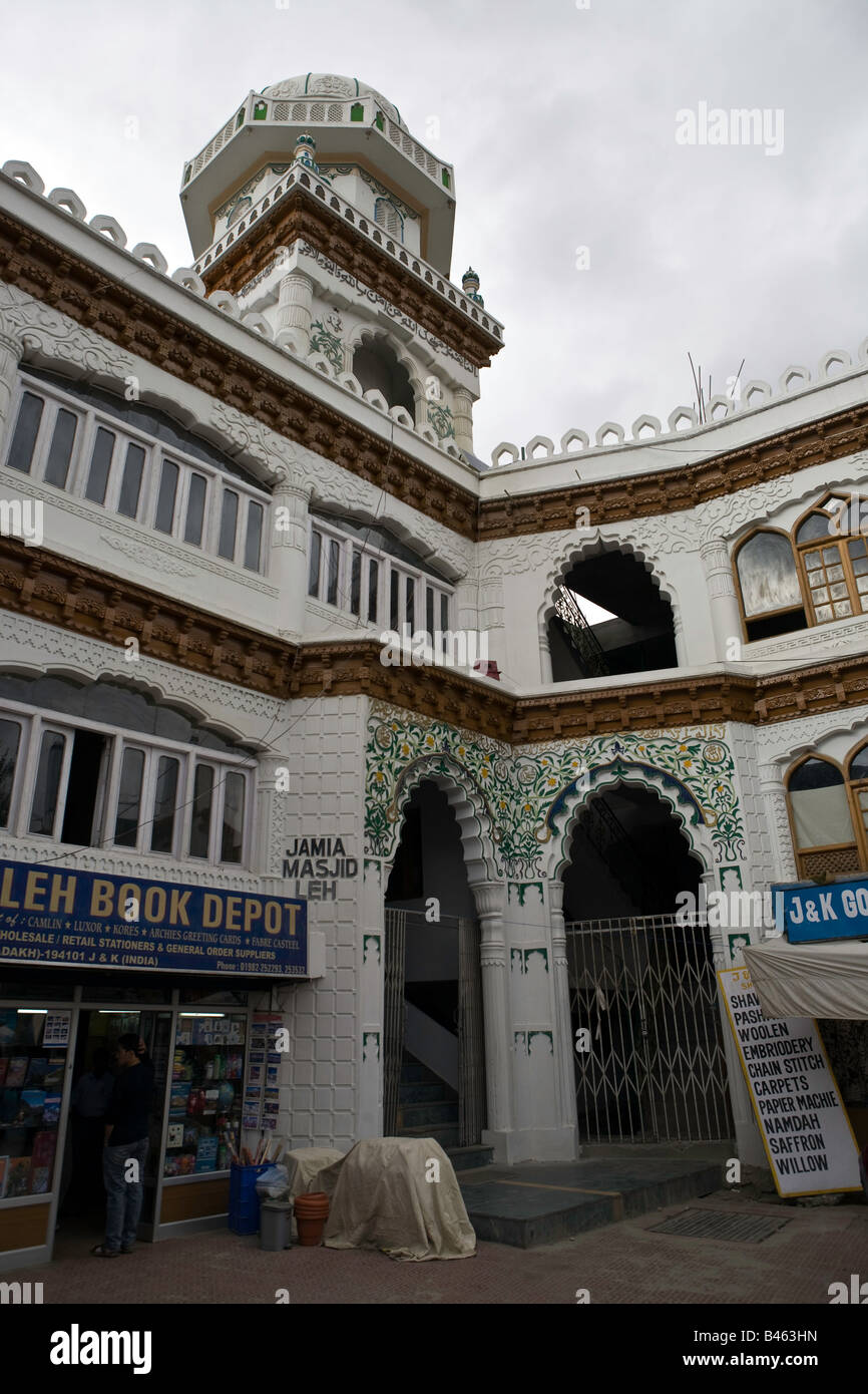 Mosque in Leh, Ladakh Stock Photo - Alamy