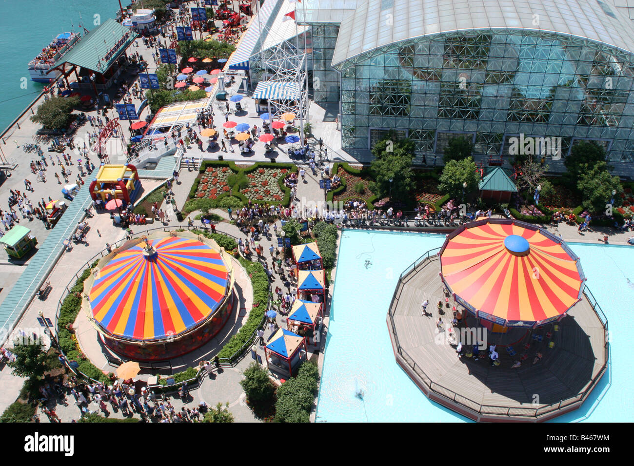 View of the Navy Pier from the Ferris Wheel, Chicago, Illinois Stock ...