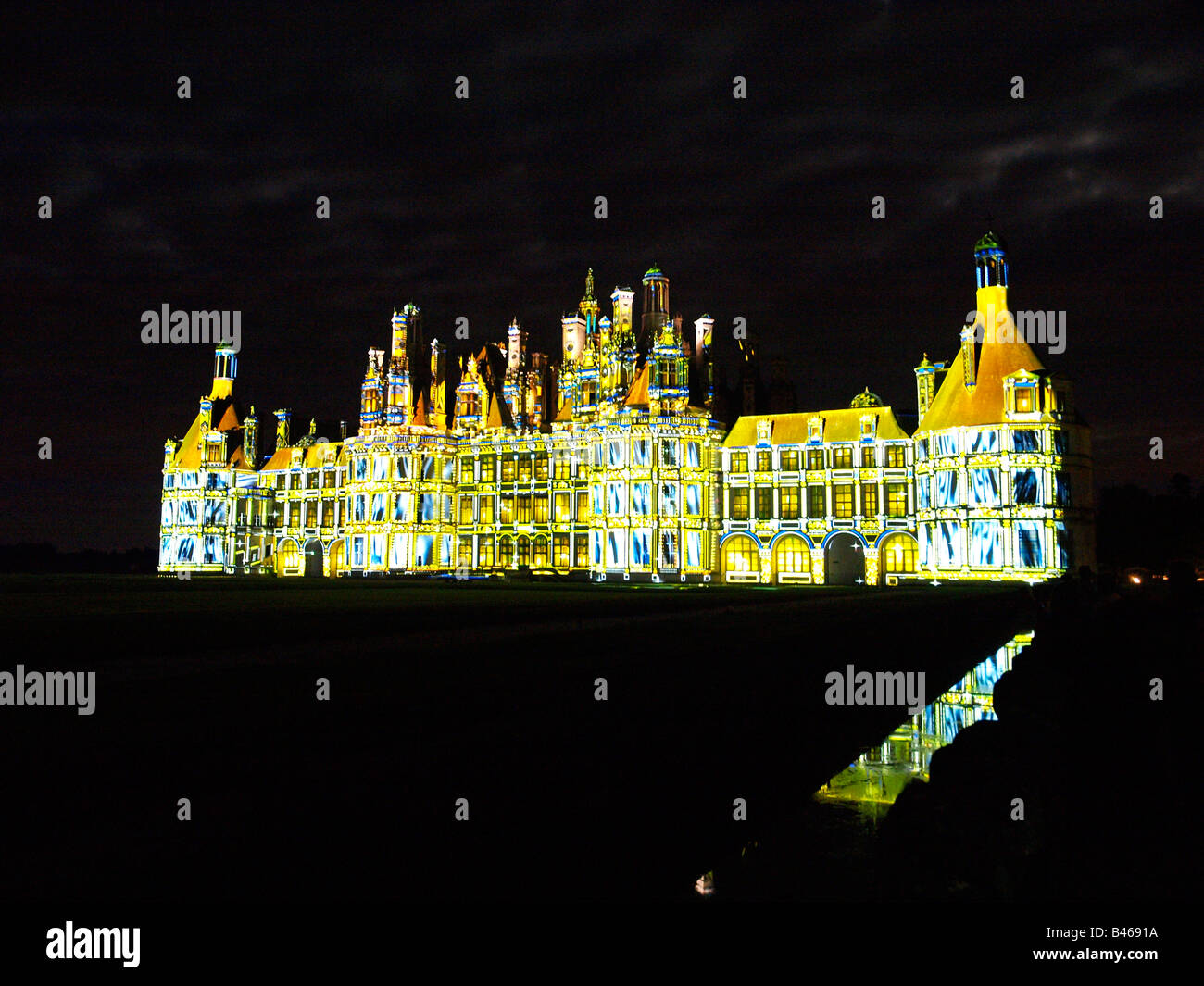 Light projection hi-res stock photography and images - Alamy