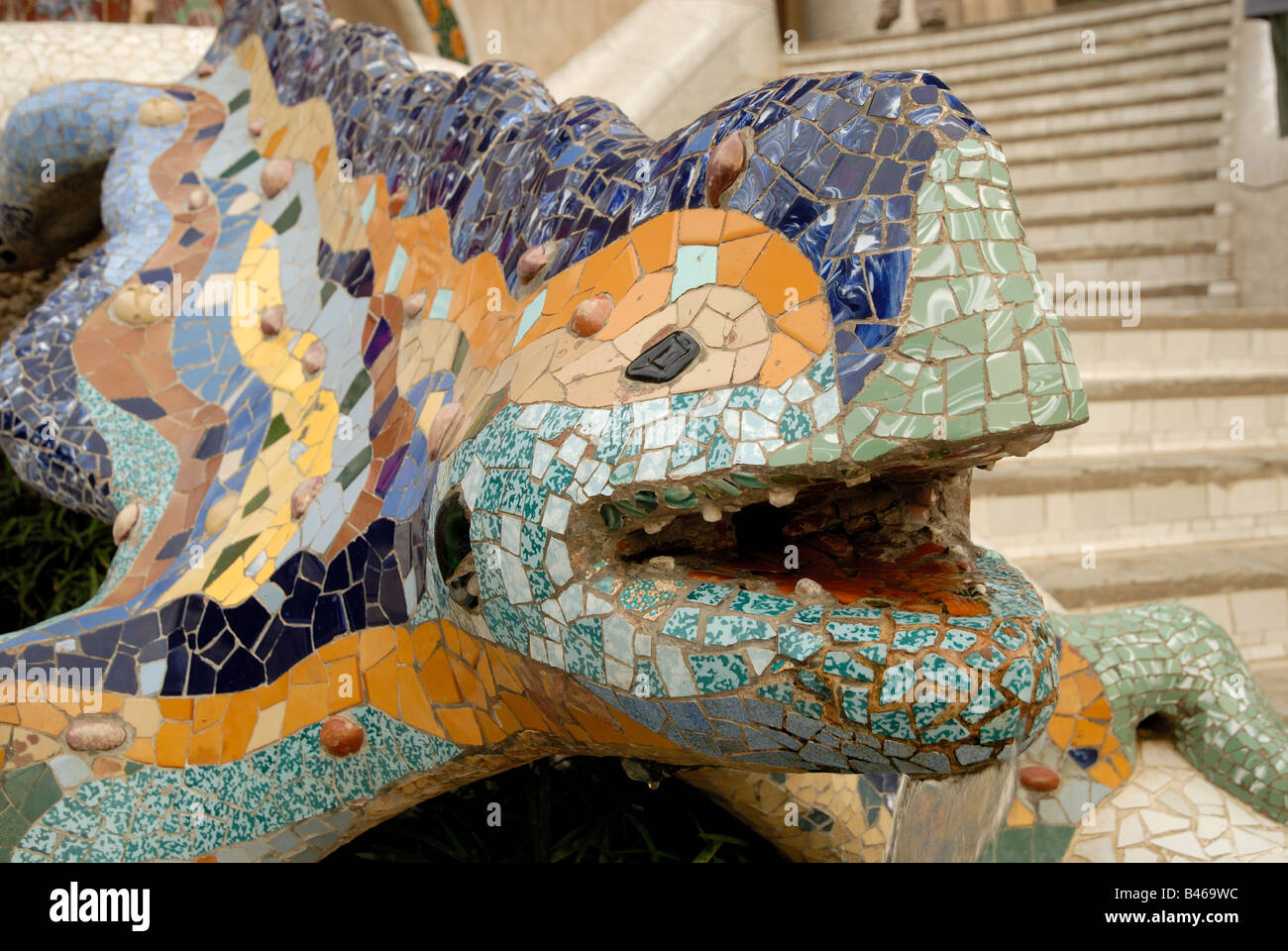 Park guell dragon statue hi-res stock photography and images - Alamy
