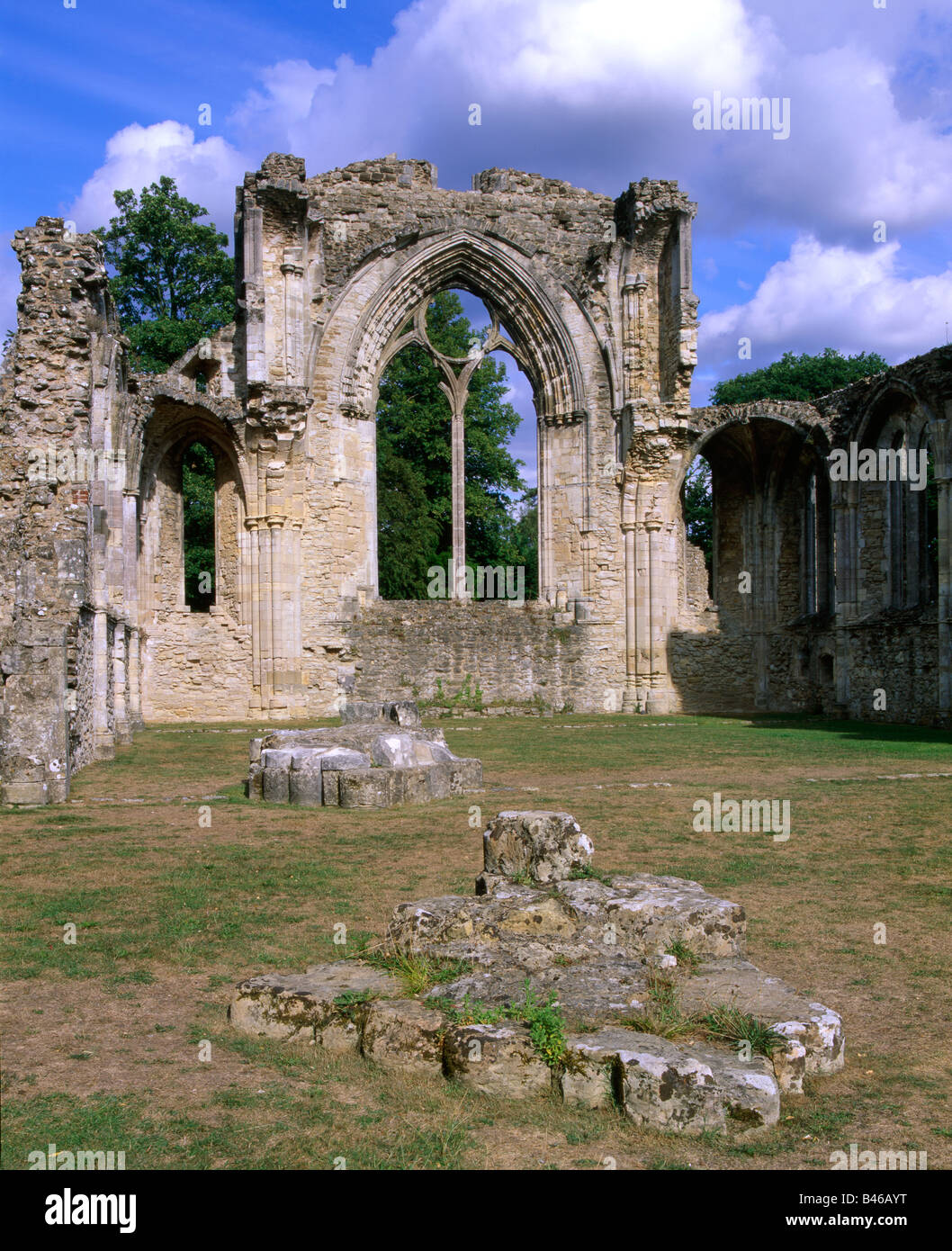 Netley Abbey Hampshire Stock Photo - Alamy