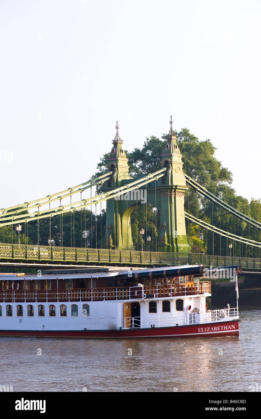 Hammersmith bridge on river hi-res stock photography and images - Alamy