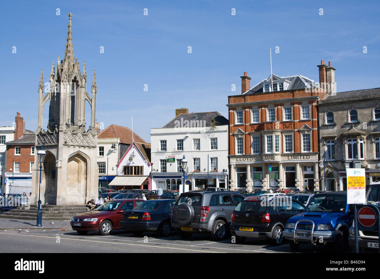 Devizes market hi-res stock photography and images - Alamy