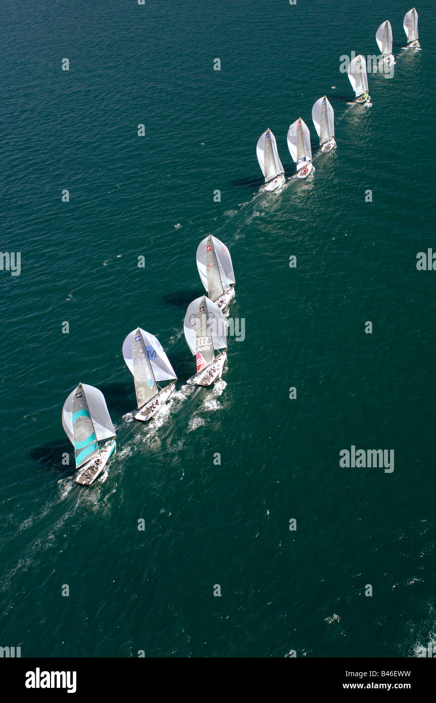 Racing yachts line hi-res stock photography and images - Alamy