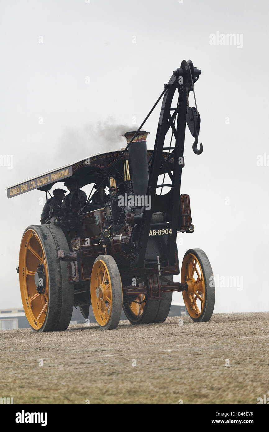 1910 steam traction crane engine hi-res stock photography and images ...