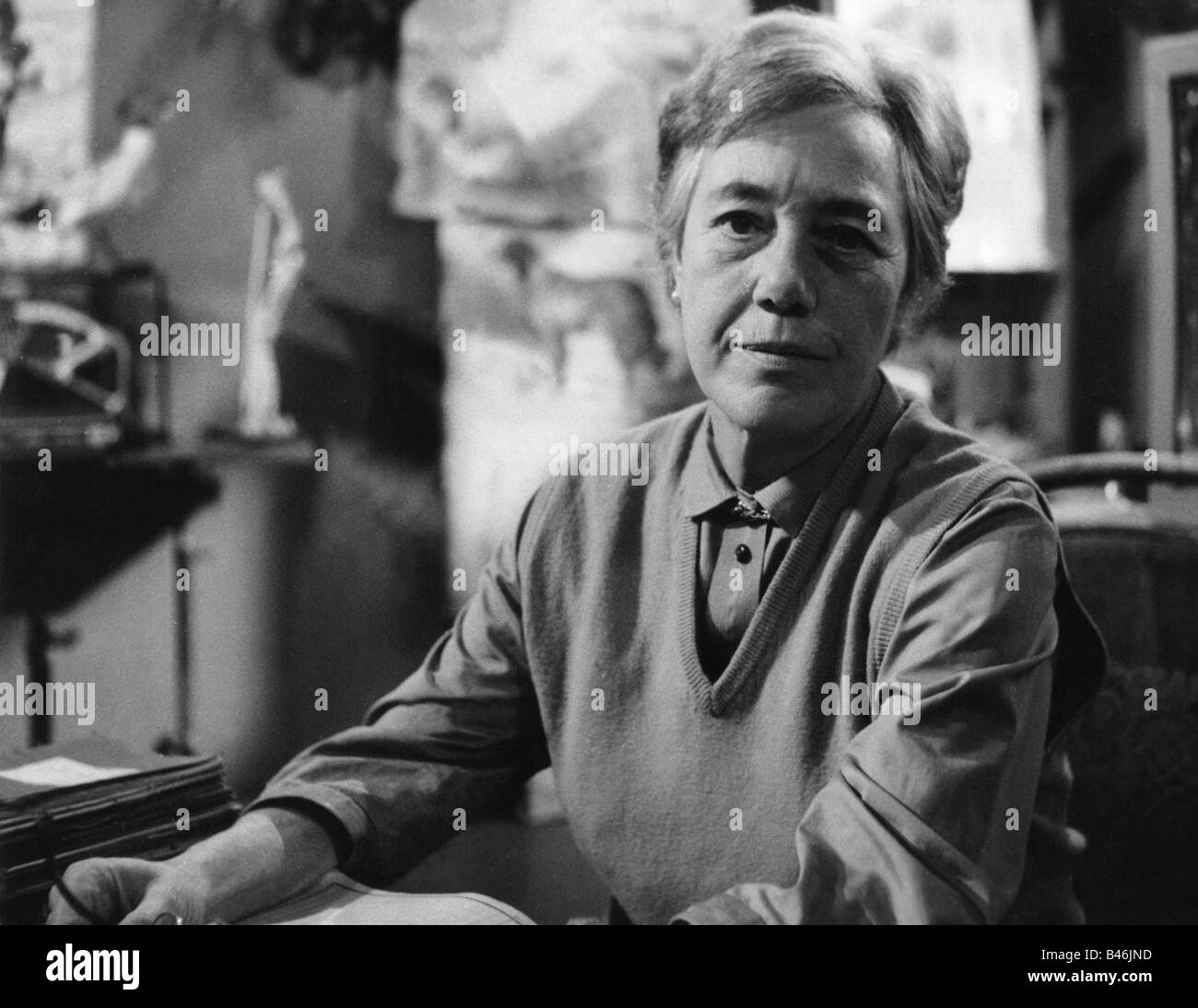 Herking, Ursula, 28.1.1912 - 17.11.1974, German actress, half length ...