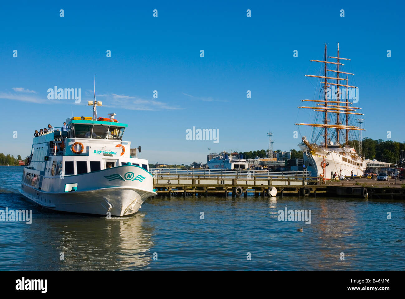 Helsinki sightseeing hi-res stock photography and images - Alamy