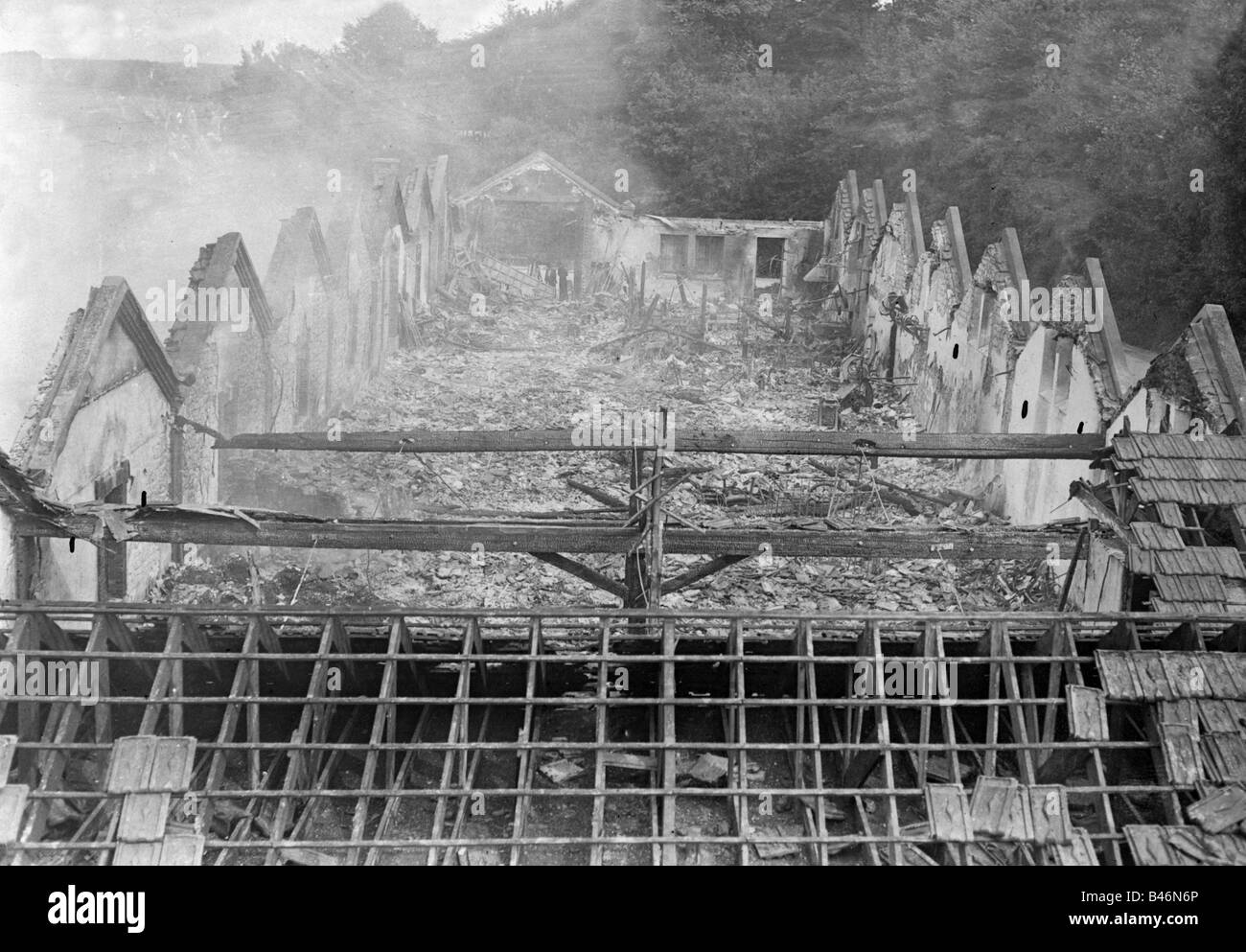 Destroyed Factory Building Stock Photos & Destroyed Factory Building ...