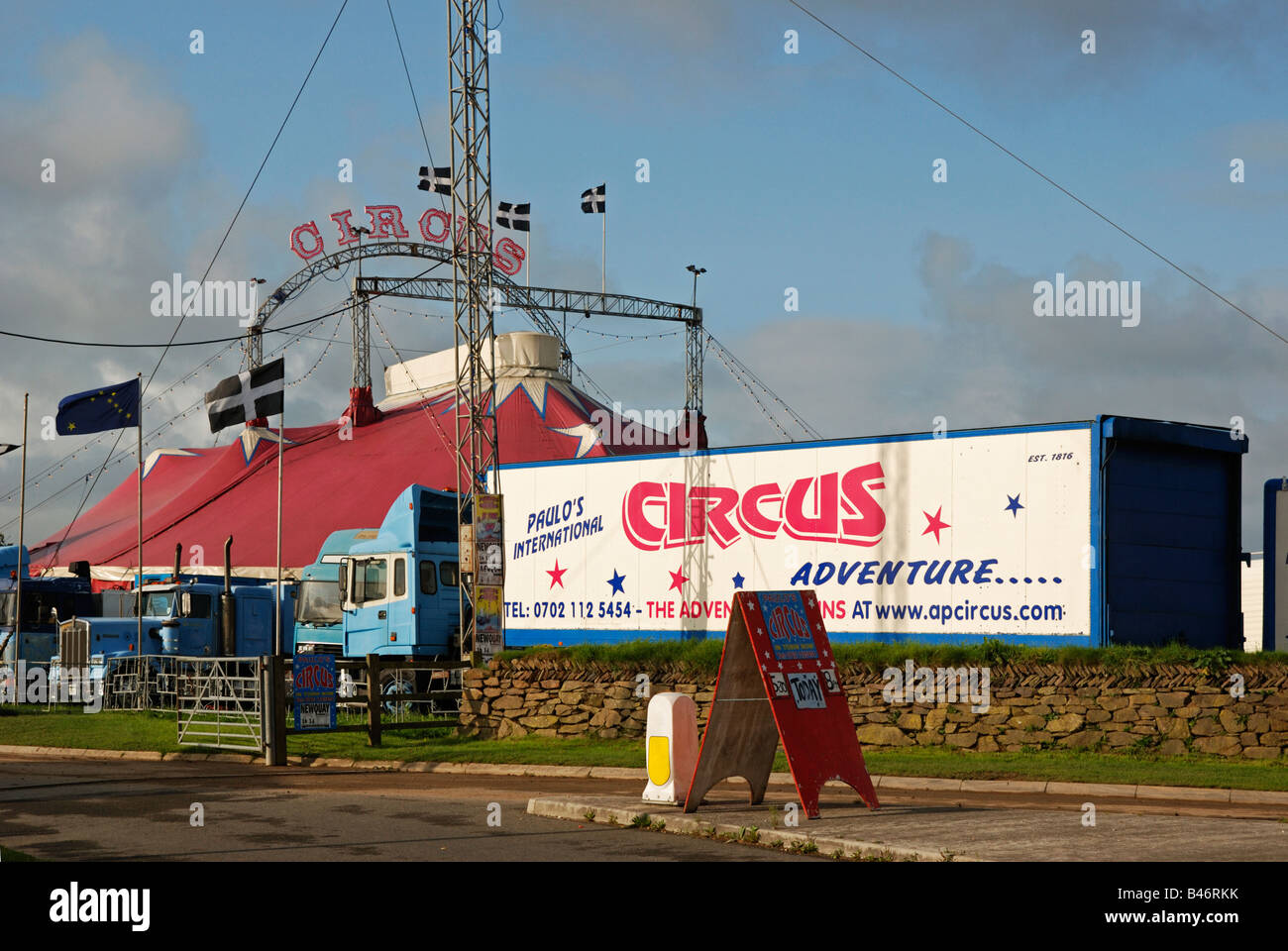 Bigtop hi-res stock photography and images - Alamy