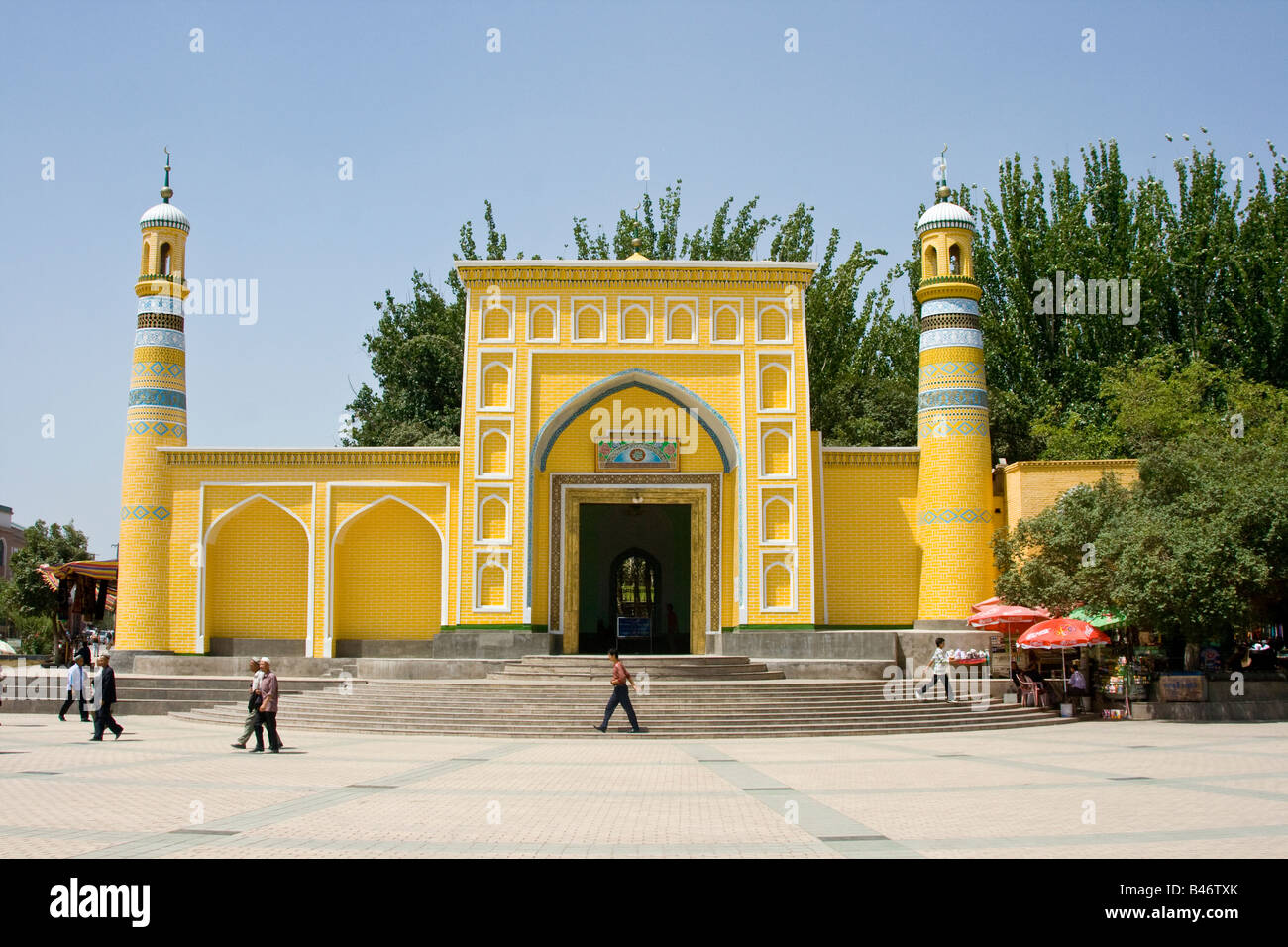 Id Kah Mosque in Kashgar in Xinjiang Province China Stock Photo - Alamy